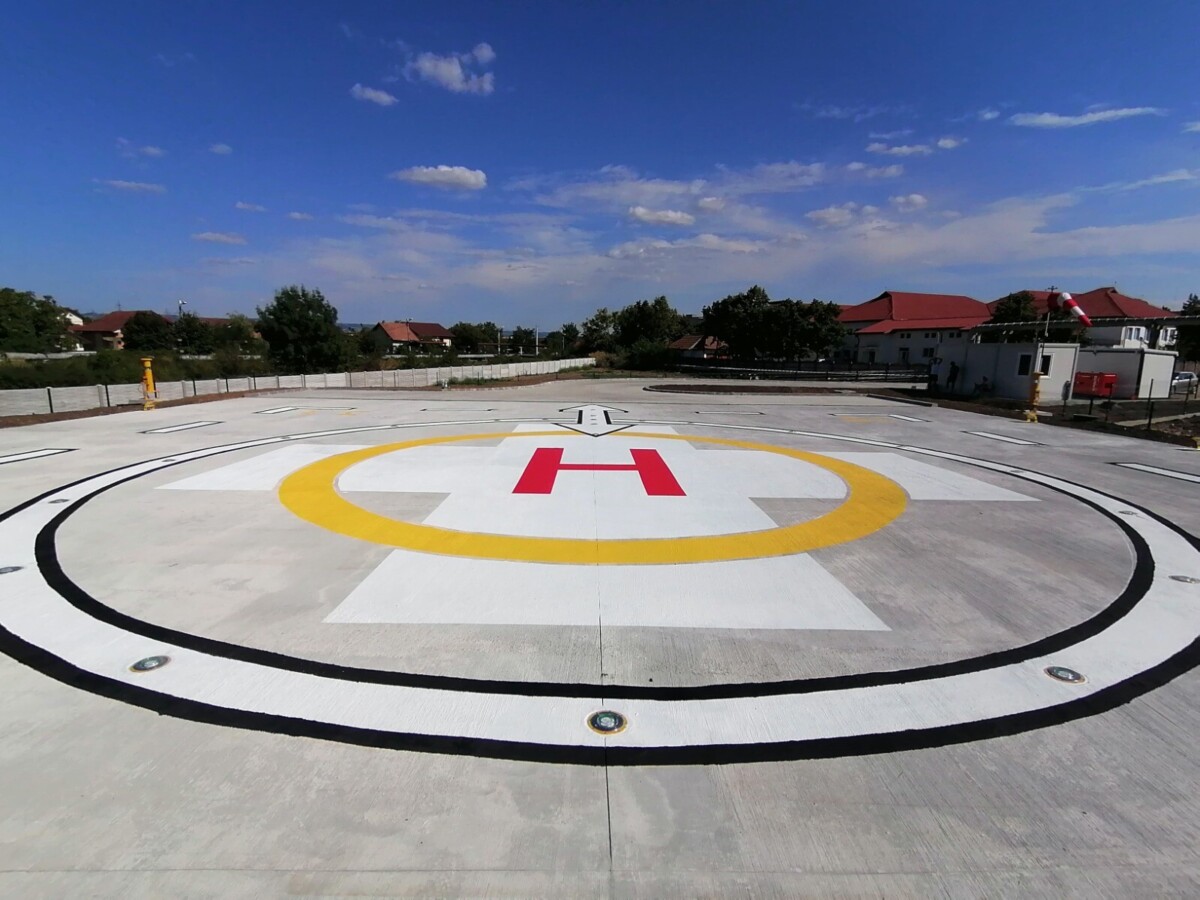 heliport - emergency hospital lighting system - Severin, Romania Signalight